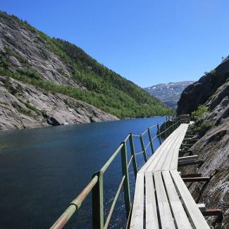 Lakselvvassdraget i Vevelstad | inatur.no