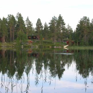 Hytte med eksklusivt fiske i Aursjøen i Rendalen. | inatur.no
