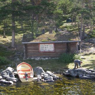 Sjøbua på Haugen gård ved Femund. Ligger ved brygga til Femund II ...
